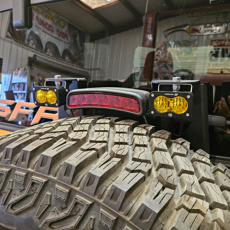 Chase Light / Reverse Light brackets for Bronco 6G – StinkyFab